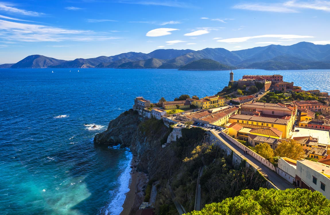 Yacht Charter Tuscan Islands Itinerary | Moncada